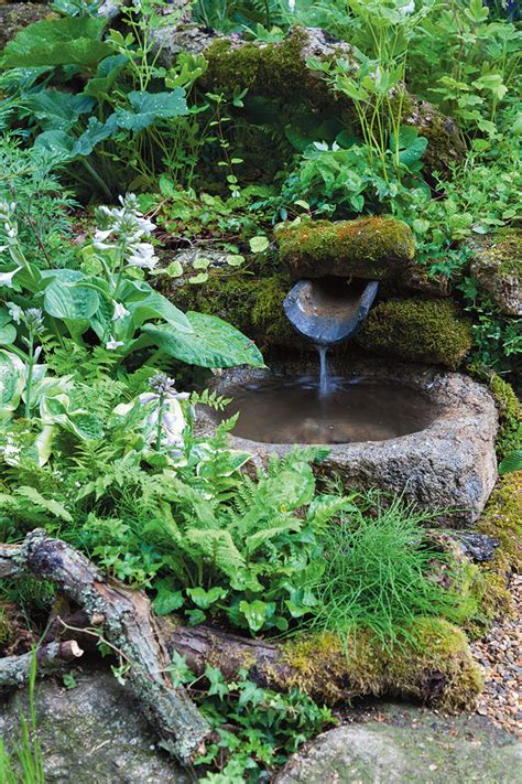 รวมแบบ น้ำตกในสวน ทั้งแบบธรรมชาติและประดิษฐ์ บ้านและสวน