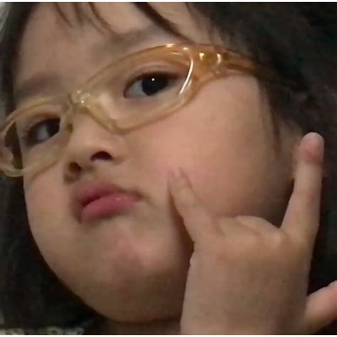 Sticker Maker Kwon Yuli