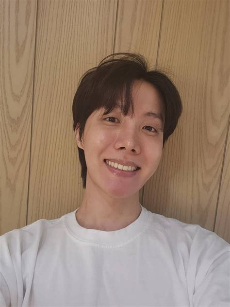Bts Community Posts 제이홉 오빠 건강하게 귀가하시길 바랍니다 건강하고 힘내세요 몸조심하세요 💜