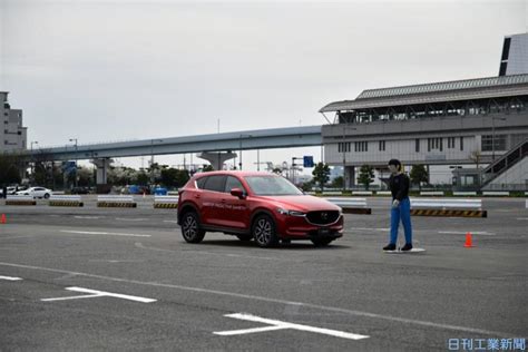 マツダが先進安全技術を推し始めた！ ｜ニュースイッチ By 日刊工業新聞社