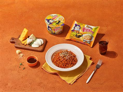 4가지 치즈 불닭볶음면 나만의 불닭 조합과 불닭레시피를 찾아 불닭의 매운맛을 다양하게 즐겨보세요