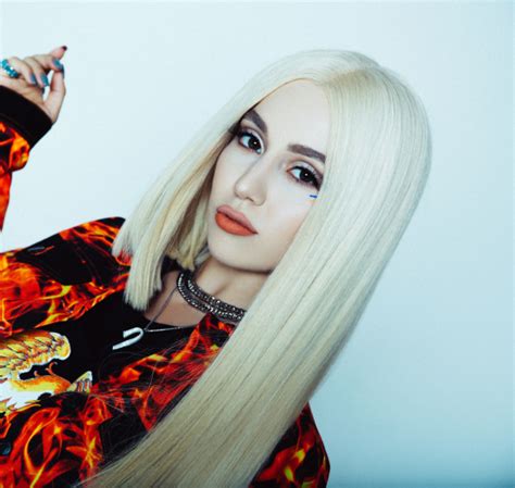 580x550 Resolution 2019 Ava Max 580x550 Resolution Wallpaper Wallpapers Den