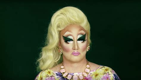 Exclusive Picture From The Future Trixie Mattel During A Meetandgreet In 2057 Rrupaulsdragrace