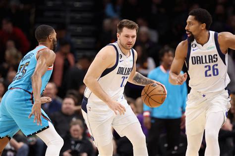 Nba Roundup Luka Doncic Sacrificed As Mavericks Extinguish Suns