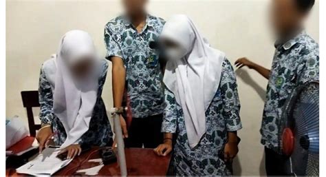 Babes Conduct Prototype Testing Download Scientific Diagram