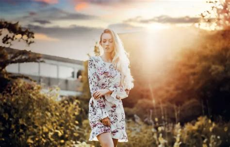 Wallpaper Girl Light Model Olya Alessandra For Mobile And Desktop