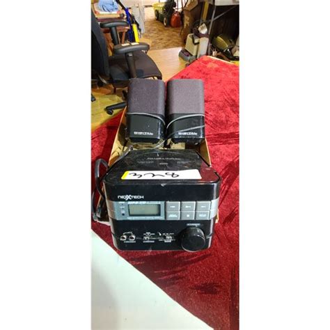Nexxtech Cd Player And Speakers