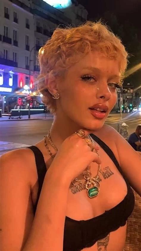 Short Haircut Inspo Curly Hair Styles Hair Inspiration Short Hair