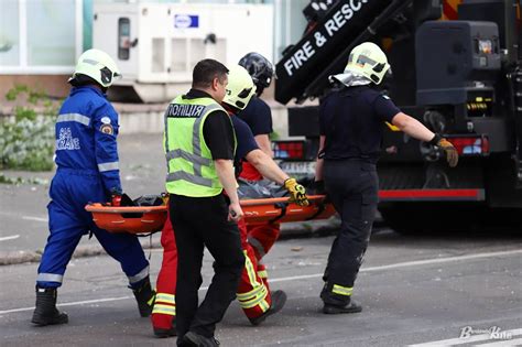 «Закінчилася тривога і почули сильний вибух що відомо про трагедію у Дніпровському районі