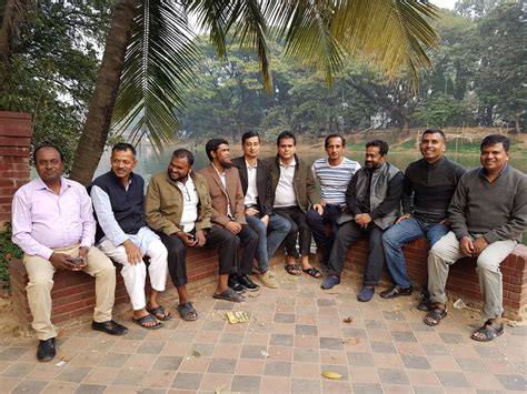 New Model Multilateral High School পূণর্মিলনীর ব্যানার স্কুলের দুই