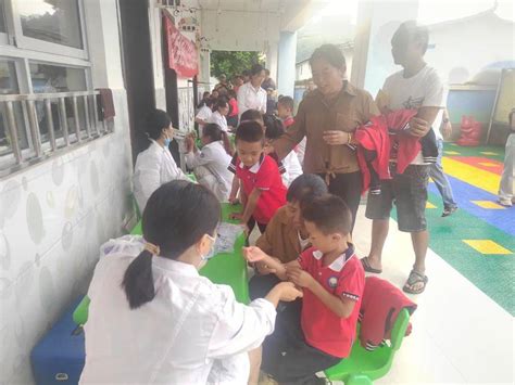 乡镇动态 云县茂兰中心卫生院开展“关爱儿童健康、共促快乐成长”义诊活动 进行 微信