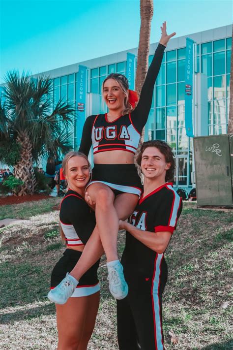 Pin By Saylor Williams ☻ On Cheer Cheer Poses Cheer Pictures