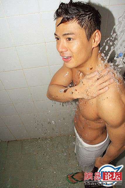 Him Law Vincent Wong And Benjamin Yuen Reveal Naked Torsos In Flying Tigers JayneStars