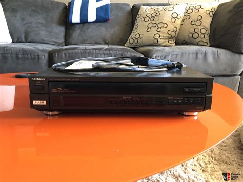 Technics SL PC Multi Disc Carousel Mash CD Player Changer With Remote And Instruction Manual