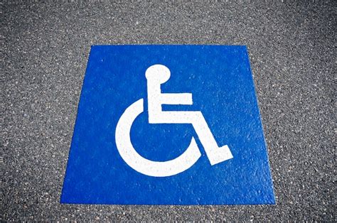 Símbolo Deficiente Sinal De Estacionamento Com Deficiência Foto Premium