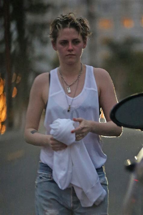 Kristen Stewart Hard Nipples Of The Day Drunkenstepfather Com