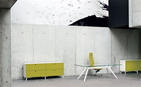 Mahogany Executive Desk In Glass And Wood Top Dr Frezza