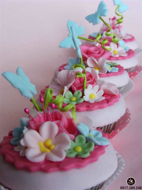 Bánh Cupcake Hình Hoa đẹp Bánh Kem Cao Cấp