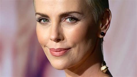 Celebrities In Their 40s Female 60 Photos Moonagedaydreamfilm
