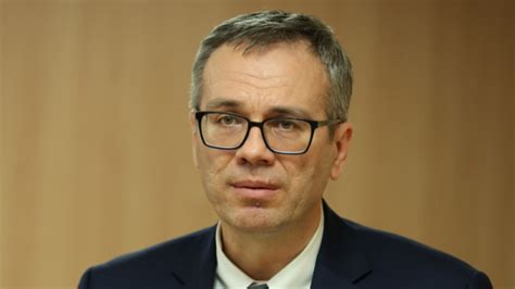 Руслан Стефанов Символното значение на европейските санкции срещу Русия е много важно От деня