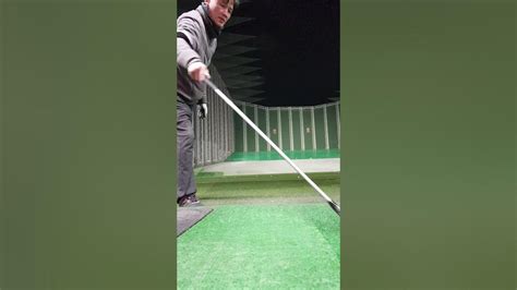 맨땅보다 더 미끄런 바닥에서 깨끗이 볼을 치는 연습 Youtube