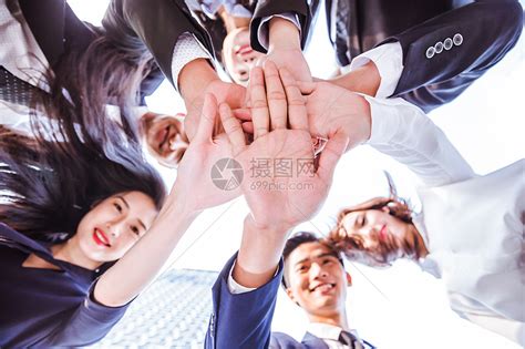 商务团队搭手特写高清图片下载 正版图片500710661 摄图网