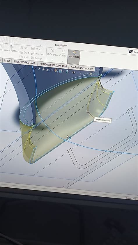 I Keep Getting Self Intersecting Geometry Error Does Anyone Know How To Fix R Solidworks