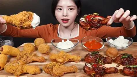 【boki 字幕版】炸鸡、热狗、芝士球、香辣酱油炸鸡 Youtube