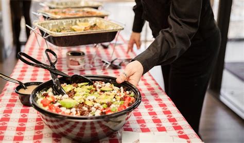 Maggianos Catering Maggianos Little Italy