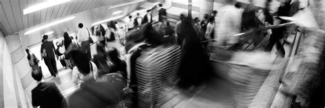 日本が“同調しなければ生きていけない社会”になっている問題について 文春オンライン