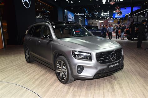 奔驰glb 2024款 Glb 220 4matic图片 奔驰 9 83张图片 汽车车展图库 懂车帝