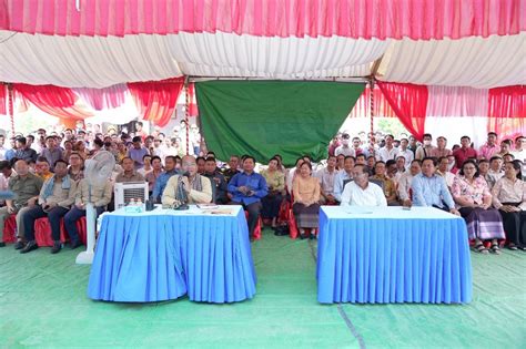 វិវាទរវាងឧកញ៉ាដីឡូតិ៍ ជា សារ៉ន និងពលរដ្ឋរាប់ពាន់គ្រូសារ នៅខេត្តកំពត