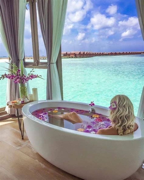 Baths Showers And Towels For Ladies And Leabians Literotica Discussion Board