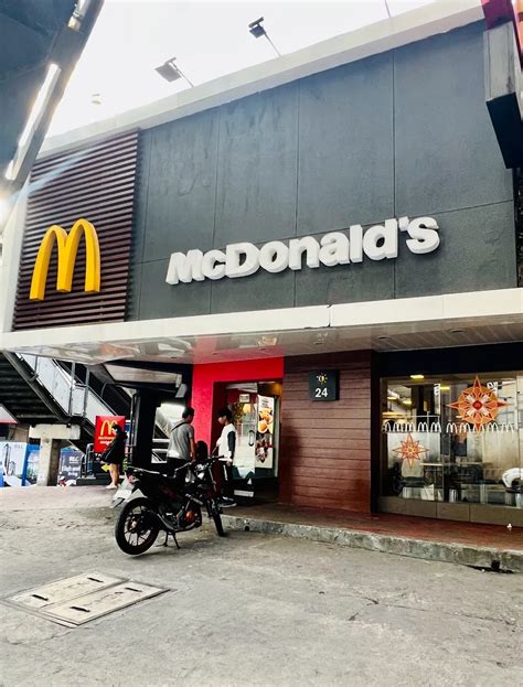 Mcdonalds Edsa Boni At Metro Manila Manila