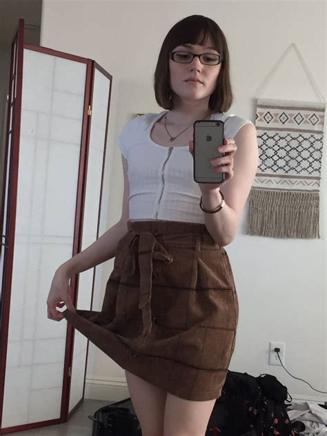 Claire Tenebrarum Scrolller