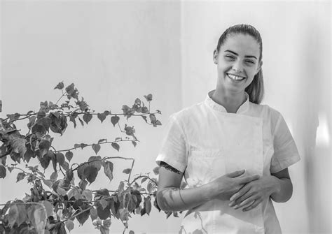 Francesca Barone «il Cuoco Deve Assumere Un Ruolo Di Educatore Verso Lospite Stimolarlo A Una