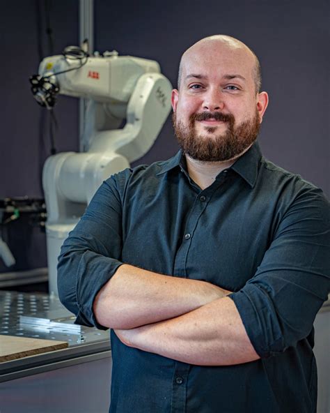 Company Hal Robotics