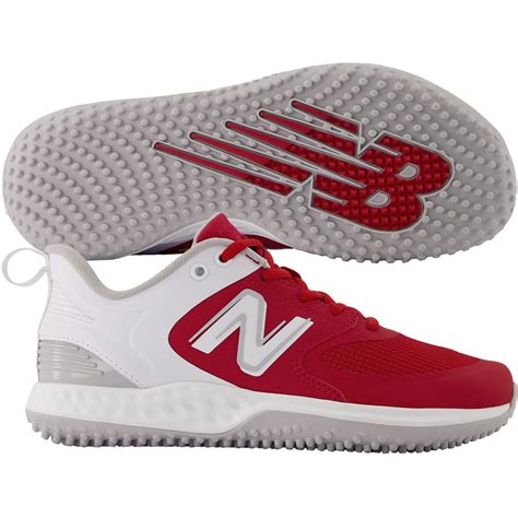 New Balance Womens Fresh Foam Velo V3 Fastpitch Softball Turf Trainer