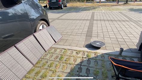 한강에서 태양광패널로 파워뱅크 충전하며 발란스 보드로 운동중 Youtube