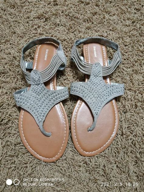 Шльопанці — ціна 550 грн у каталозі Босоніжки Купити жіночі речі за доступною ціною на Шафі