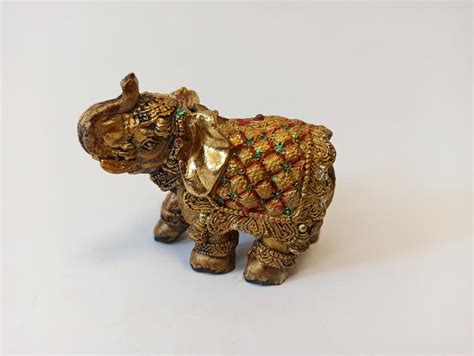 Слон статуетка — ціна 150 грн у каталозі Статуетки Купити товари для дому та побуту за доступною