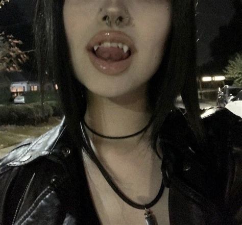 Pin By لوو On To The Styx Vampire Girls Egirl Pfp Body Mods