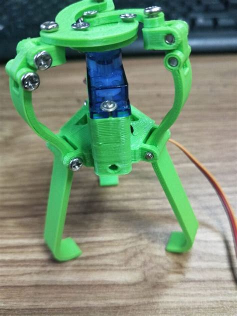 3d4 Three Finger Claw With Servo Makerbuying A Band Serving Diy Enthusiasts