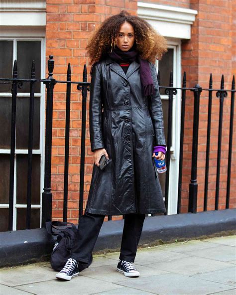 How To Wear Converse Sneakers 15 Easy Outfit Ideas Atelier Yuwaciaojp