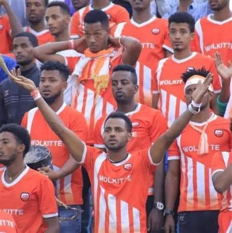 ሼር በማድረግ ለደሳለኝ መርሻ አድርሱልኝ በዝጉግ ድየ ያድር የፊታችን አርብ ግንቦት 16 በደማቅ ሁኔታ የሚመረቀው የአርቲስት ደሳለኝ መርሻ ኑድንያ