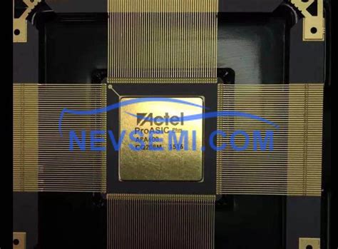 APA600 CQ208M Microchip Electronic Control Unit Nevsemi Electronics