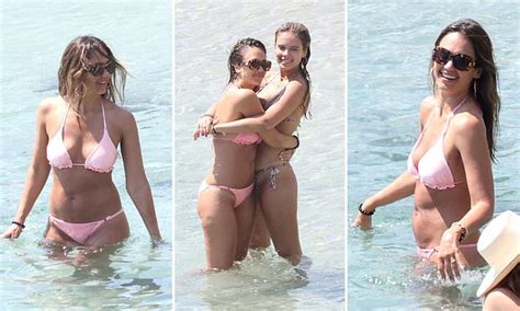 Jessica Alba 43 Dons Pink Bikini To Splash Around Private Beach With