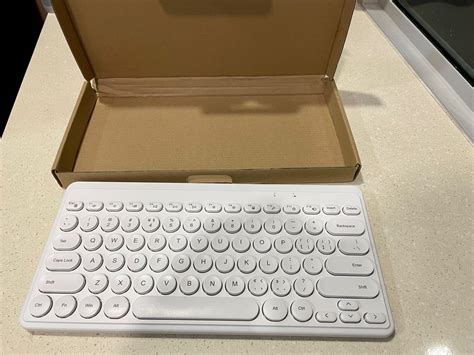 Bnib Wireless Usb Keyboard Computers Tech Parts Accessories Computer Keyboard On Carousell