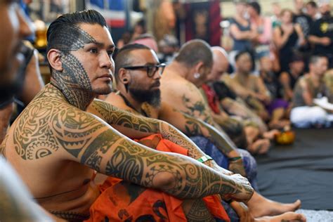 Maori Tattoos Geschichte Symbole Bedeutung Mehr