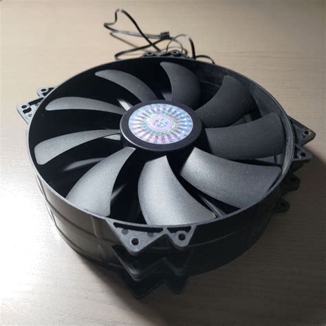 Cooler Master MegaFlow 200 (Black and Clear) - 200mm Fans, 3-pin DC ...